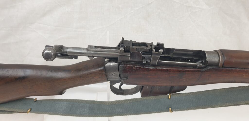 WW2 Dated 1942 No.4 Enfield Rifle and Bayonet EU Spec - Sally Antiques