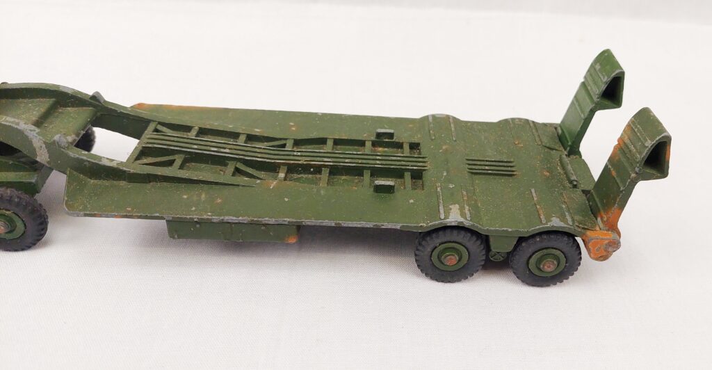 Dinky Supertoys Gift Set #698 Tank Transporter With Tank - Sally Antiques