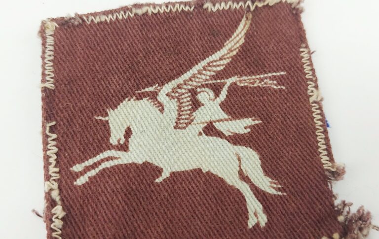 WW2, 1st & 6th Airborne Divisions Pegasus Formation Patch - Sally Antiques
