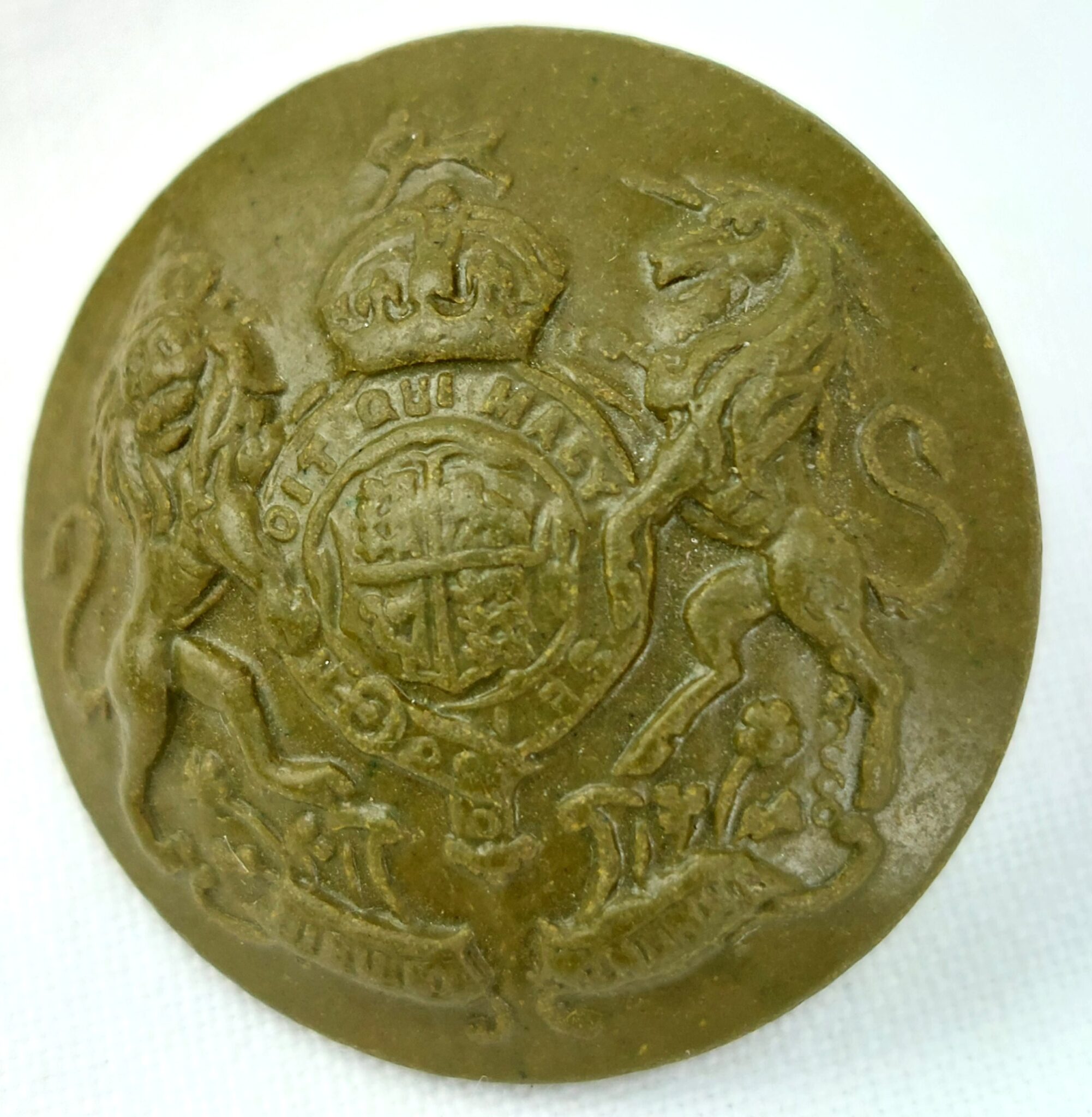 WW2, British, Green Khaki Plastic General Service button, with the coat ...