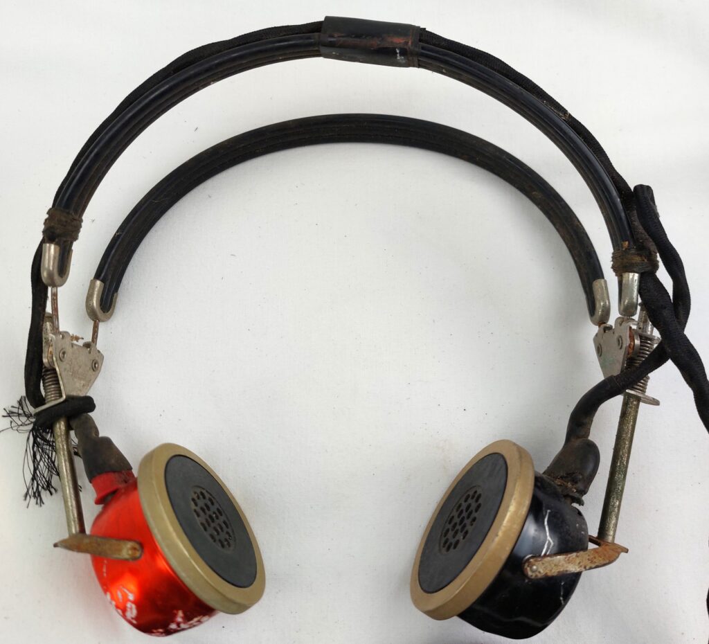 WW2 era, USA, Telephonics Corporation. NY, Headset, with Amplivox ears ...