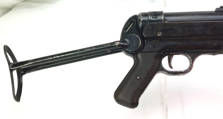German, WW2, 1943, MP40 Sub Machine Gun with Folding Stock, by Steyr ...