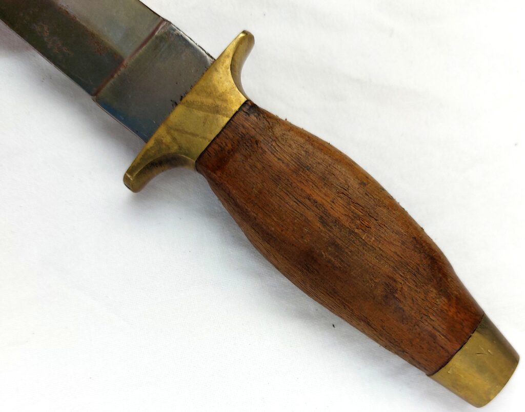 Small Boot Dagger (18.5cm) and Sheath - Sally Antiques