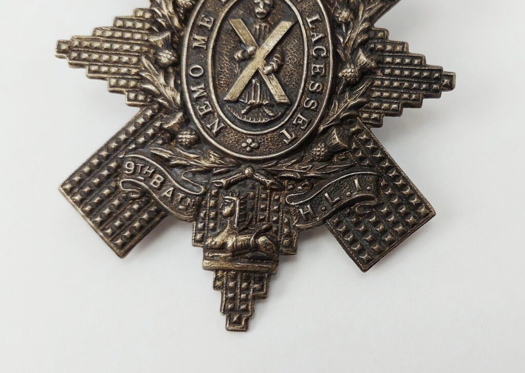 Victorian Glasgow Highlanders 9th Highland Light Infantry Cap Badge ...