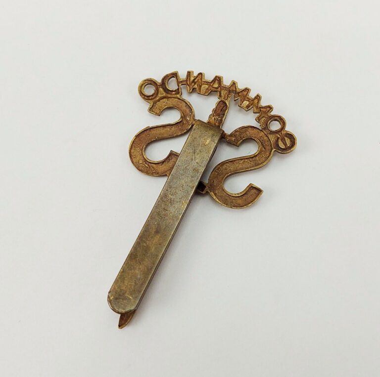 WW2 1941 No 2 Commando Cap Badge - Sally Antiques