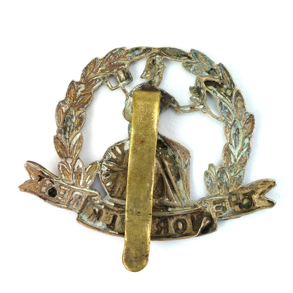 British, WW1, Original The Norfolk Regt Cap Badge - Sally Antiques