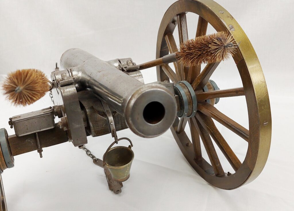 Excellent And Sizeable Engineers Model Of A Napoleonic Field Gun Cannon ...