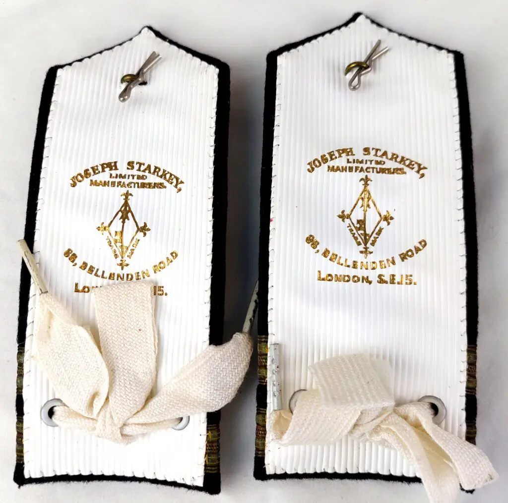 British, Royal Navy Lieutenant Shoulder Epaulettes, Pair, Made by ...