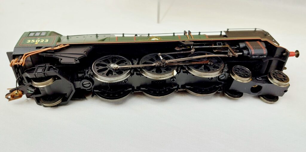 Hornby Super Detail R 2170 BR 4-6-2 Holland Afrika Line Merchant Navy ...
