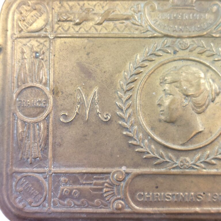 British, WW1, Princess Mary 1914 Christmas Gift Fund Box - Sally Antiques