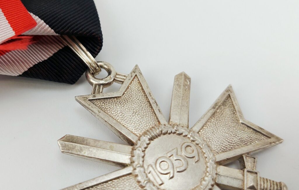 Silver WW2 German Knights Cross Of The Merit Cross With Swords - Sally ...