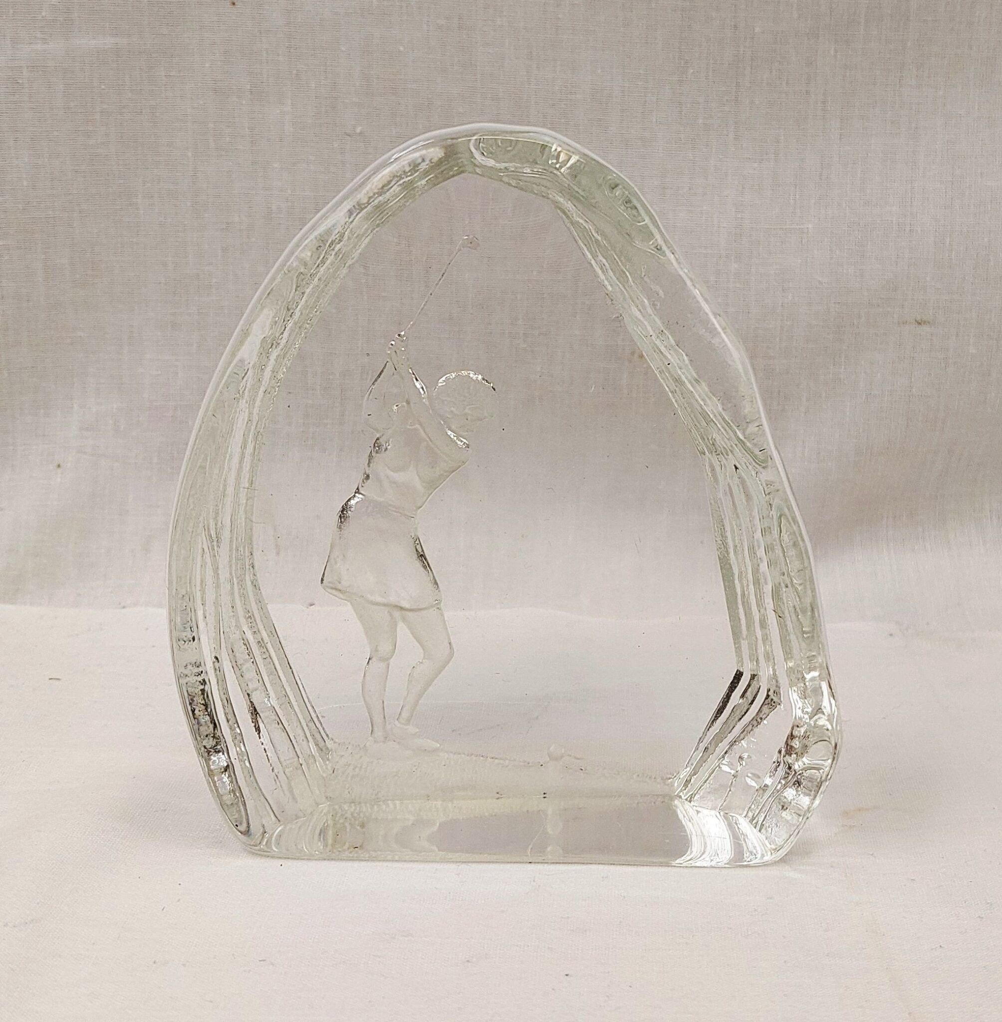 Lady Golfer Etched Glass Paperweight - Sally Antiques