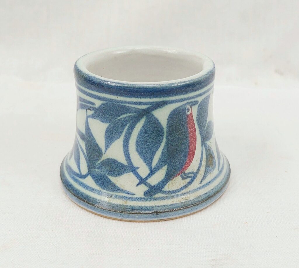 Laurence Mc Gowan Studio Pottery Pot Of Small Birds - Sally Antiques