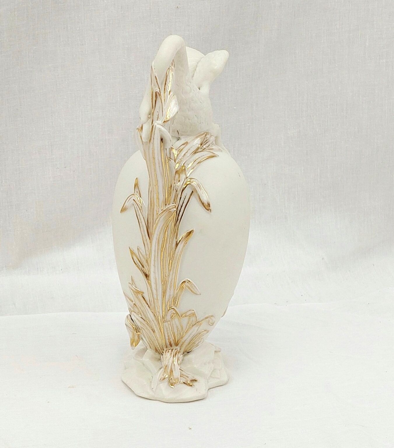 Superb c1825 H & R Daniel Swan Lipped Bisque Porcelain Ewer Vase ...