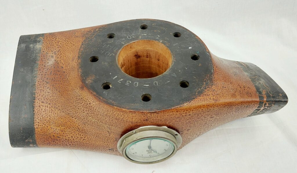 1930 Aeroplane Propeller Hub With Smiths Of London Spitfire Type Clock ...