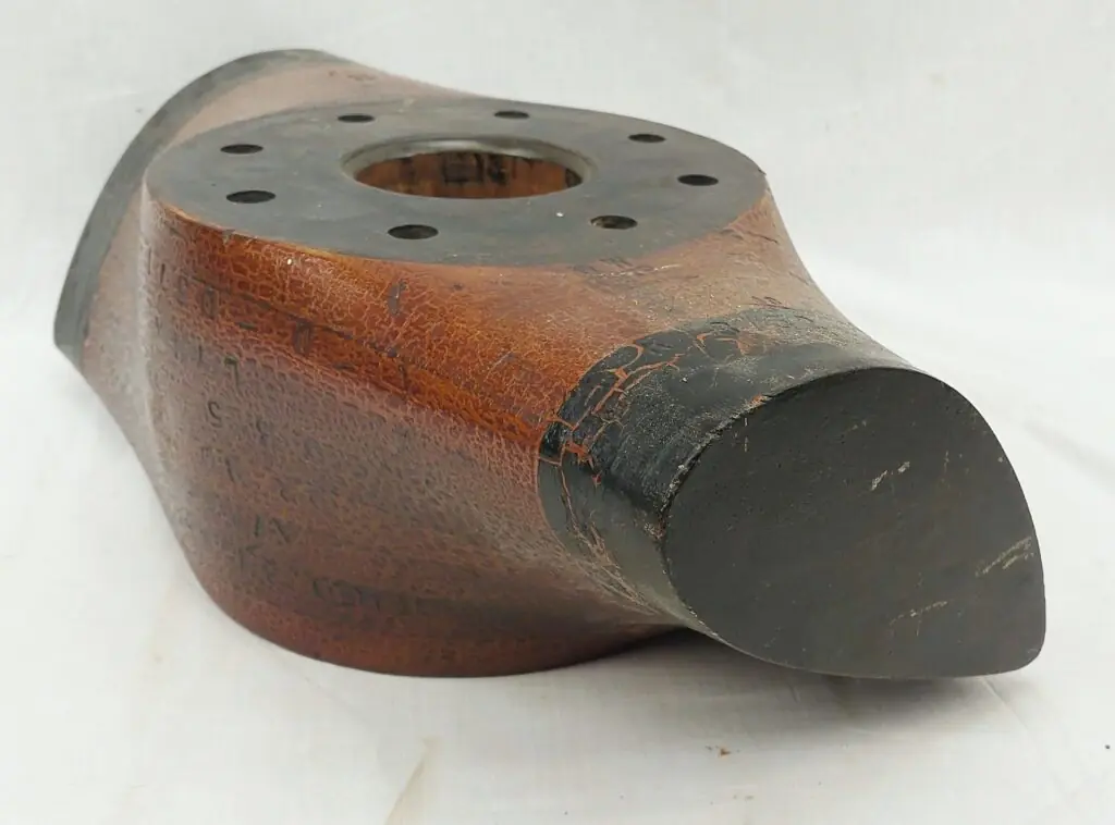 1930 Aeroplane Propeller Hub With Smiths Of London Spitfire Type Clock ...