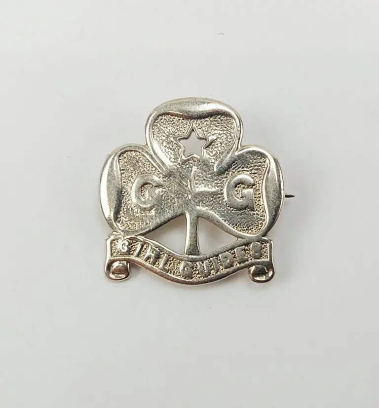 Birmingham 1939 Sterling Silver Girl Guides Badge By Holborn - Sally ...