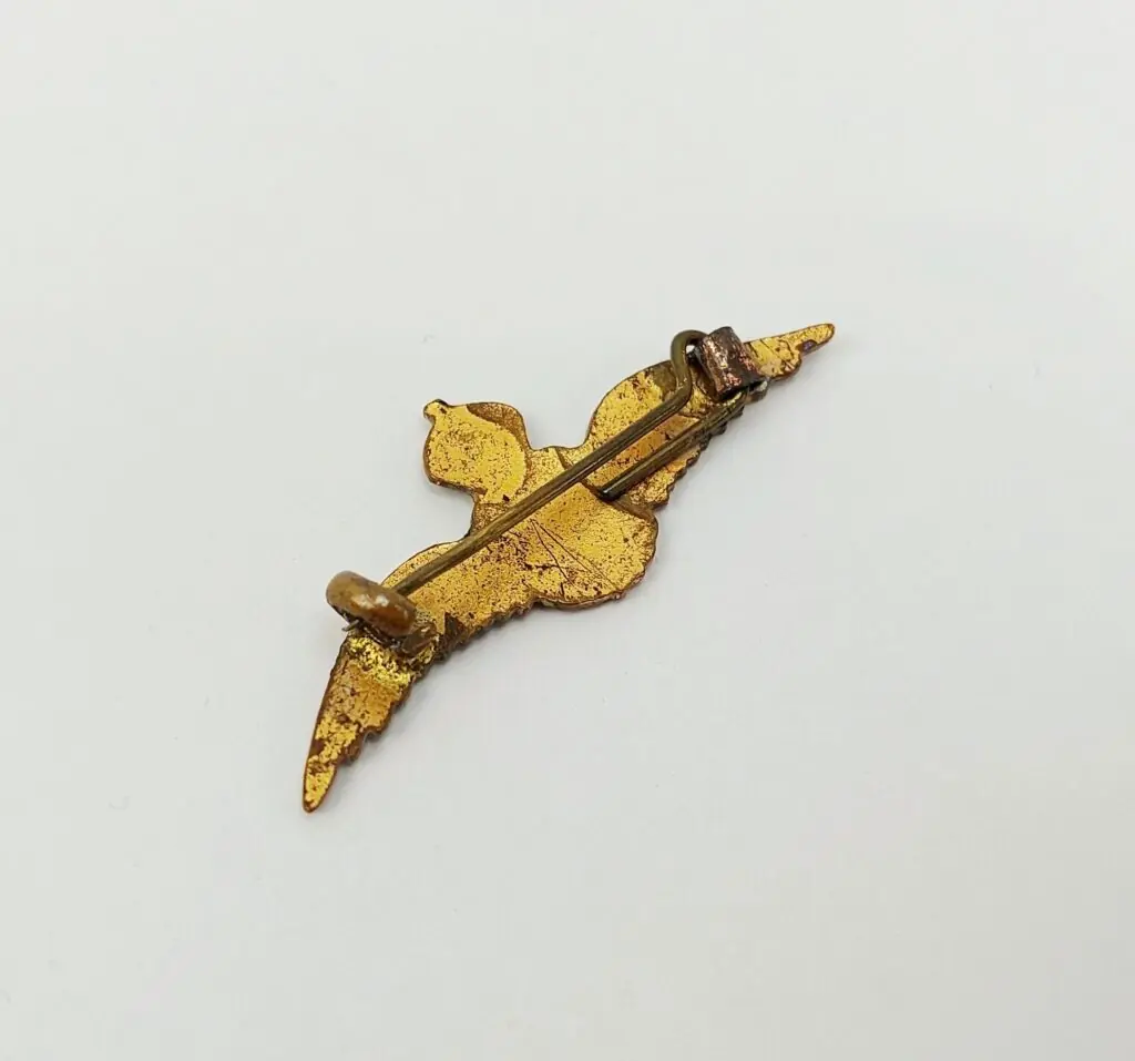 WW2 Gilt Enamel RAF Sweetheart Badge - Sally Antiques