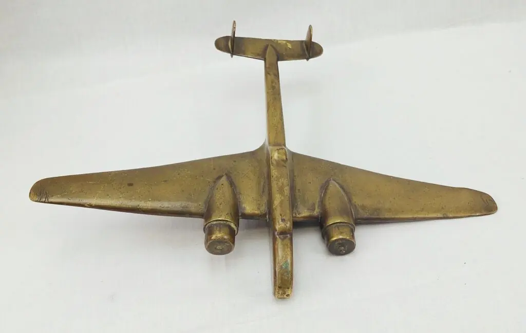 Large WW2 Trench Art Model Of A Handley Page Hampden Bomber - Sally ...