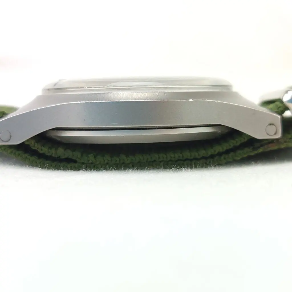 British, W10 General Service Army Quartz Wristwatch, AKA G10, Dated ...