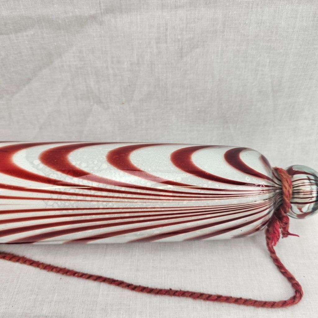 Victorian Red And White Combed Nailsea Glass Rolling Pin - Sally Antiques