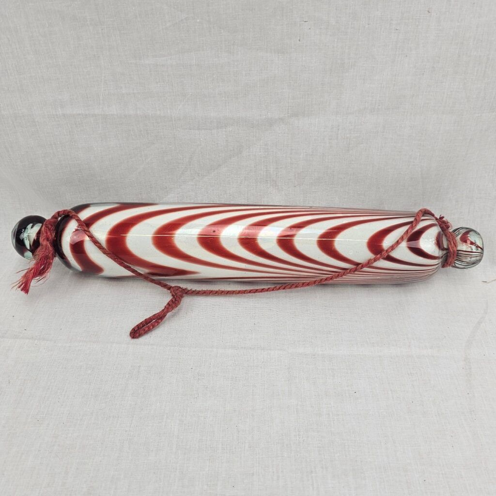 Victorian Red And White Combed Nailsea Glass Rolling Pin - Sally Antiques