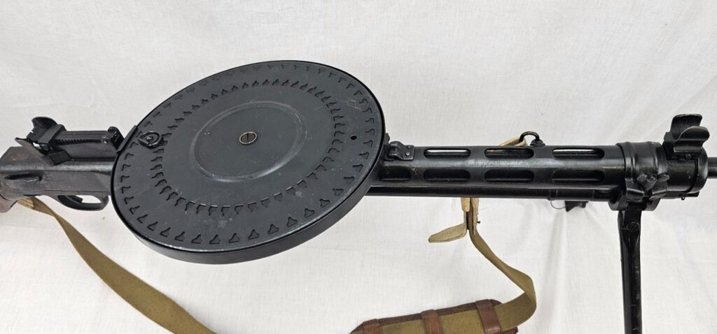 WW2 Soviet Russia 1945 Dated DP28 Light Machine Gun Sn. C3787 - Old ...