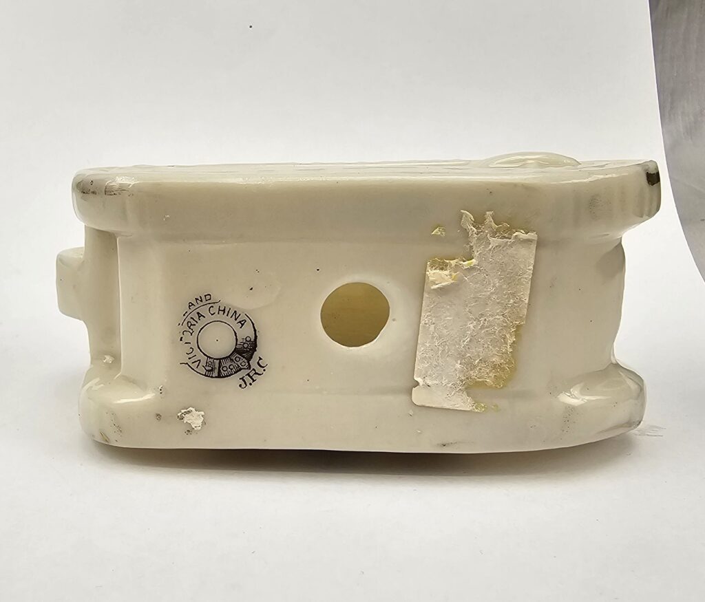WW1 Abertillery Crested Ware Tank By Victoria China - Sally Antiques