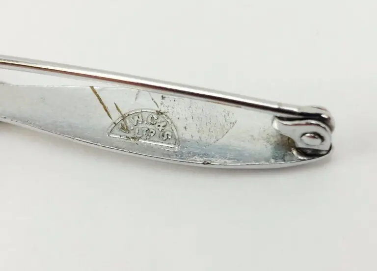 WW2 RAF Sweetheart Propeller Badge By F C & S - Sally Antiques