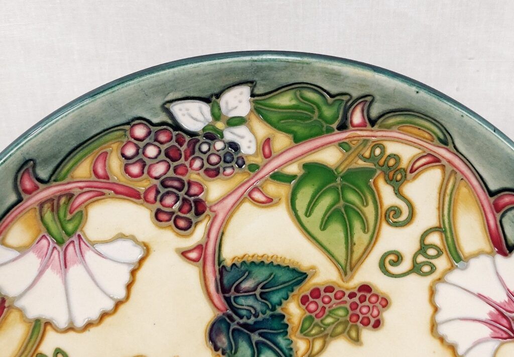 Boxed Moorcroft 1998 Summers End Plate - Sally Antiques