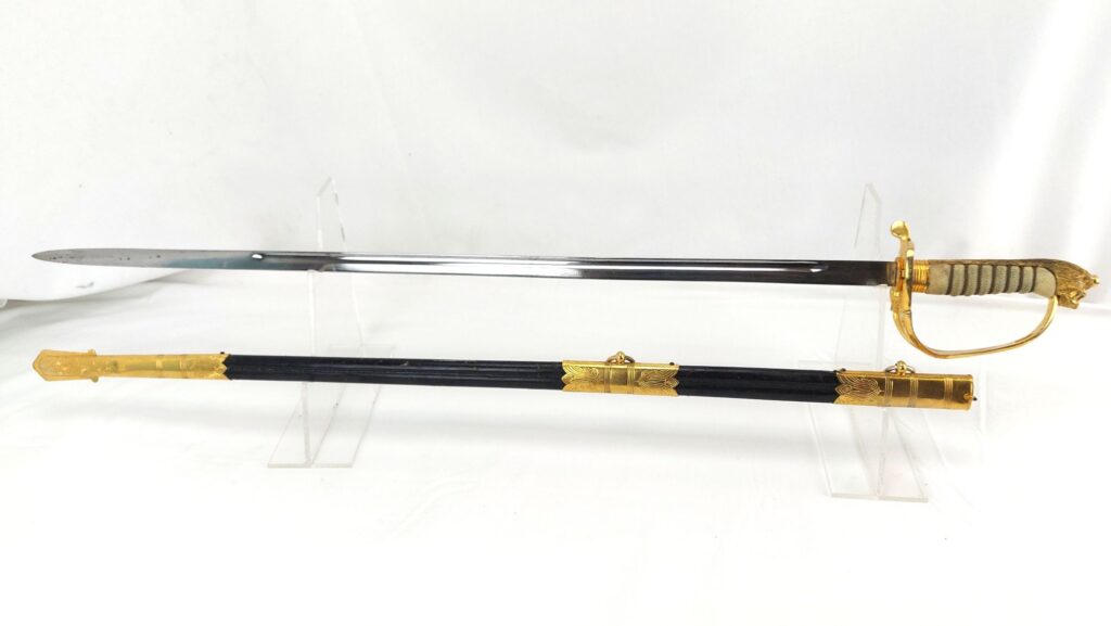 British, Royal Navy Officers Queen Elizabeth II 1827 Pattern Sword and ...