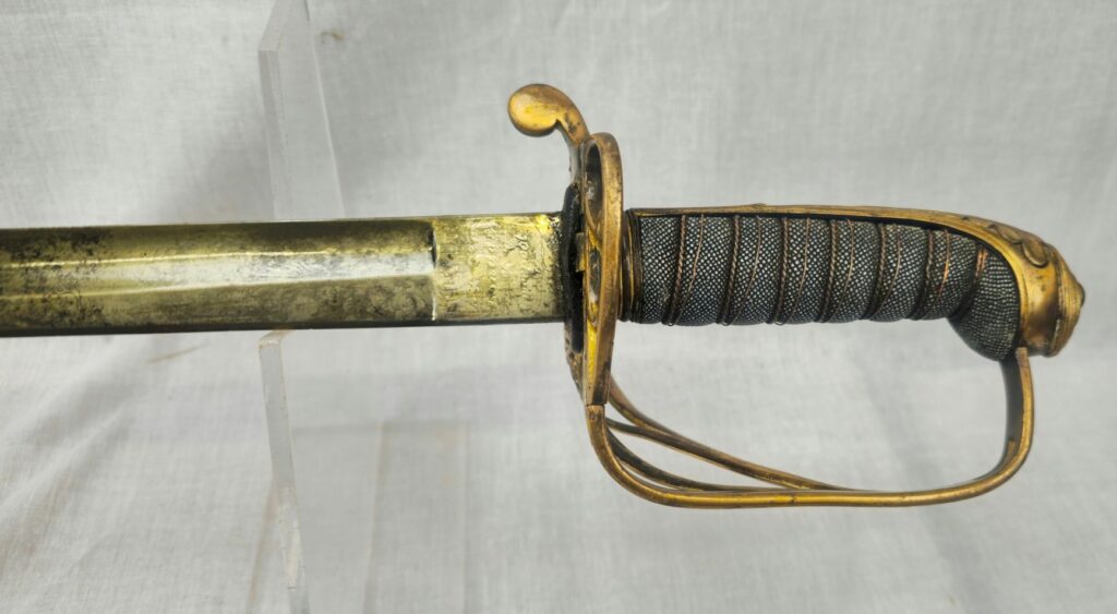 Victorian 1822 Pattern Infantry Officers Sword By Silver & Co. London ...