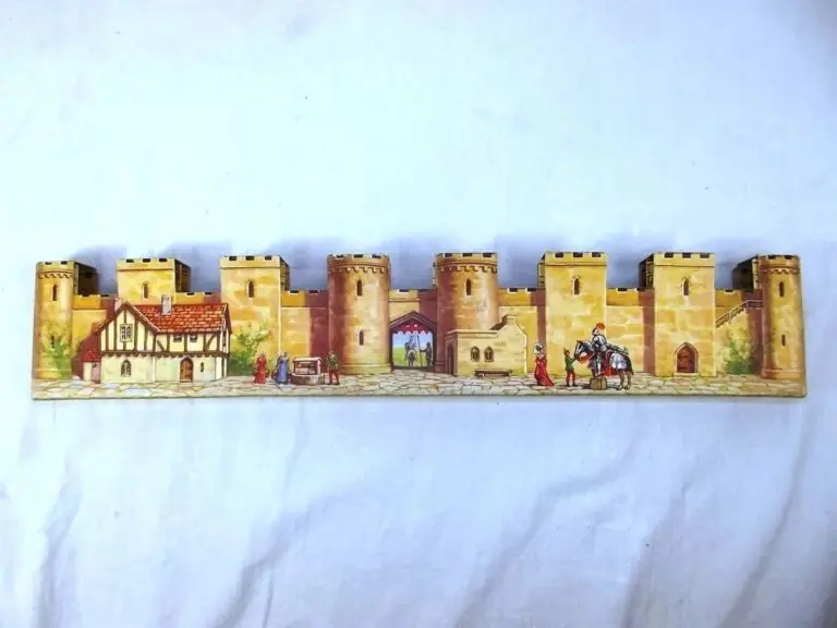 Crescent Toys Medieval Knights Set Circa 1953 - Sally Antiques