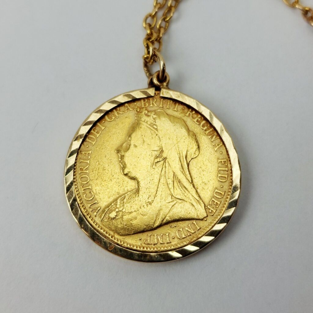 Gold Mounted 1900 Full Gold Sovereign on 18Ct Gold Chain - Sally Antiques