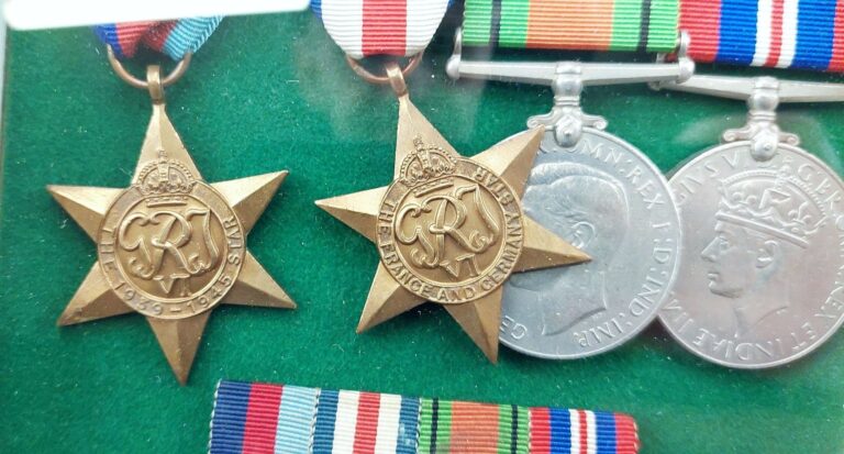 Framed Set of 4 WW2 Medals Plus Miniatures - Sally Antiques