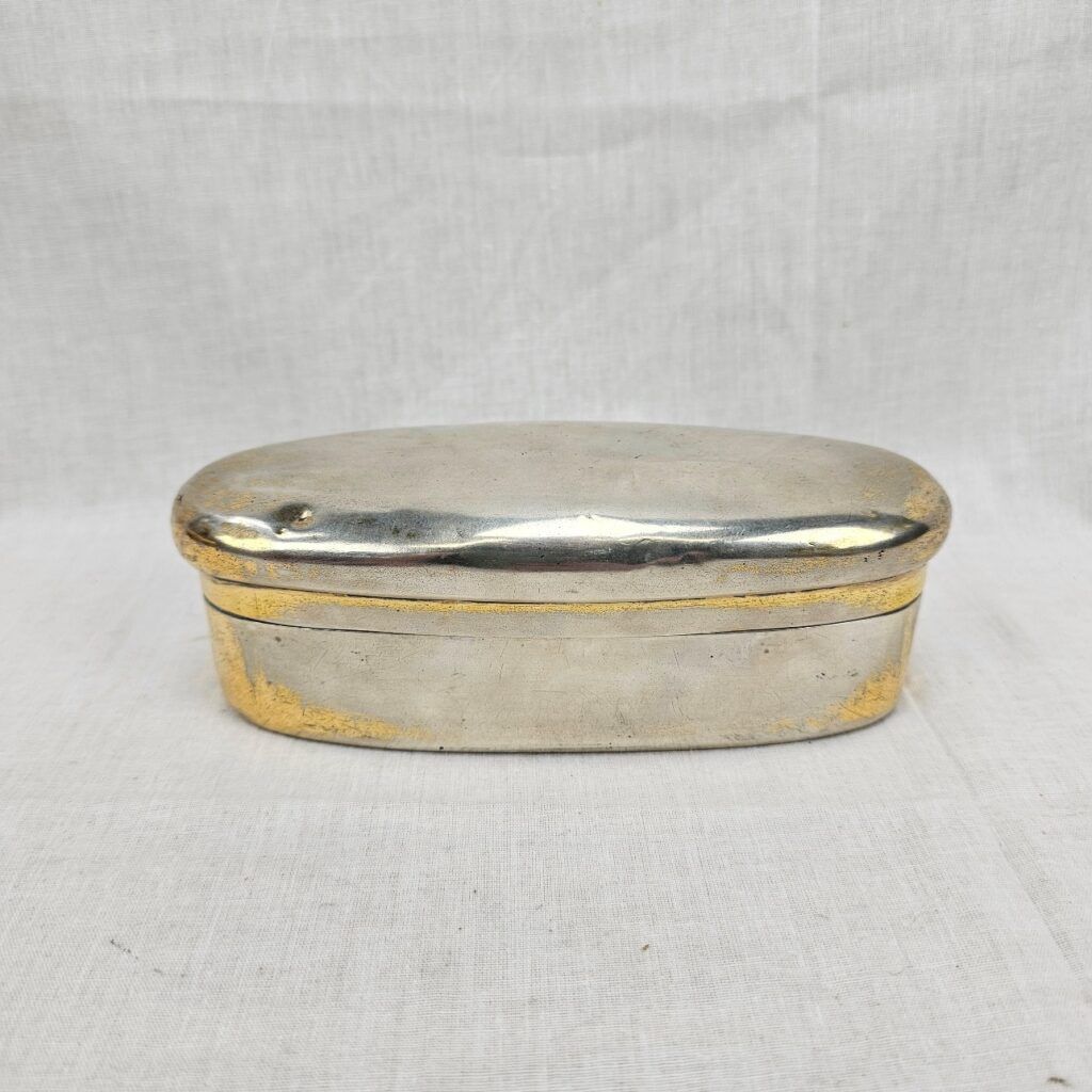 London 1918 Sterling Silver Oval Case - Sally Antiques