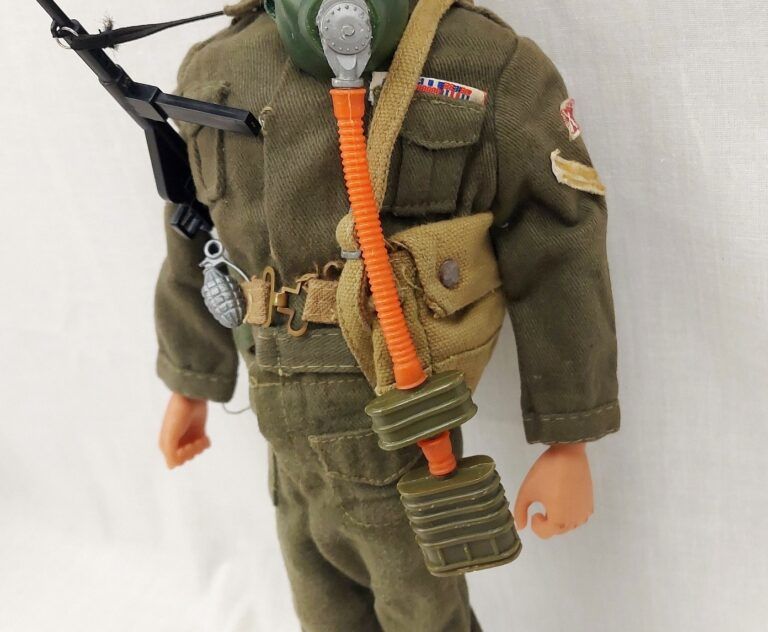 c1973 Action Man Commando Figure - Sally Antiques