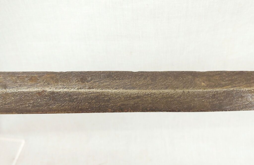 c1700 Long Broadsword With Silver Wire Grip - Sally Antiques