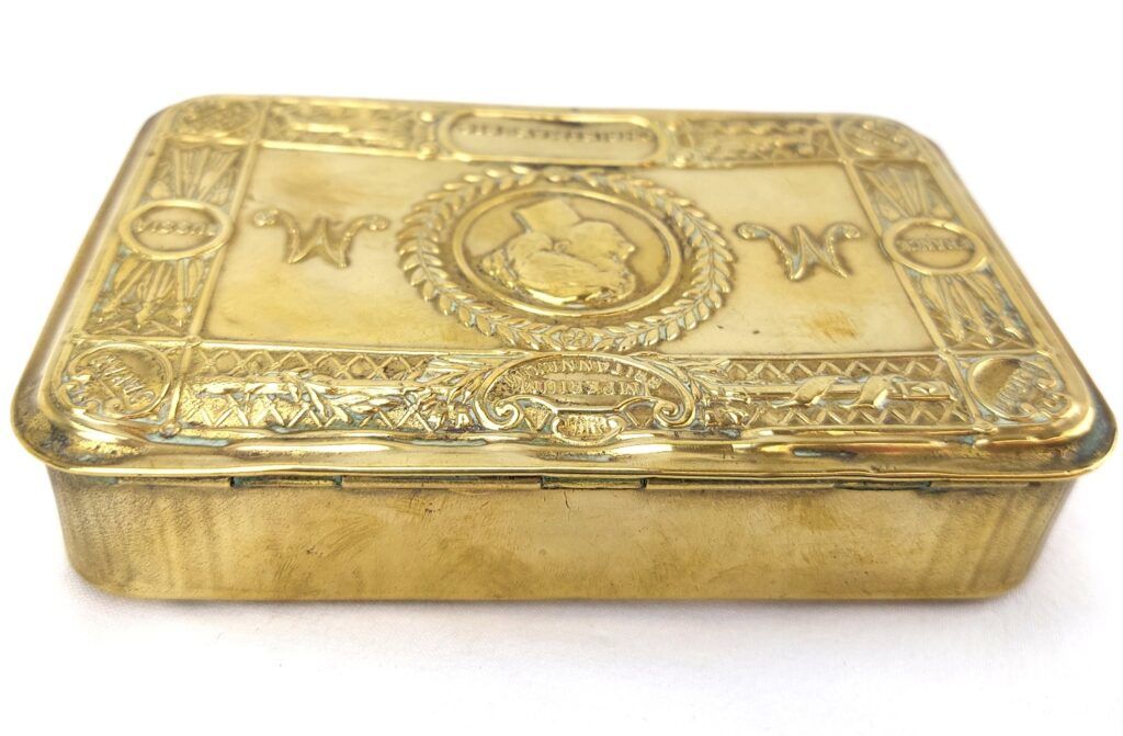 British, WW1-1914, Princess Mary Christmas Gift Tin, Bright Brass ...