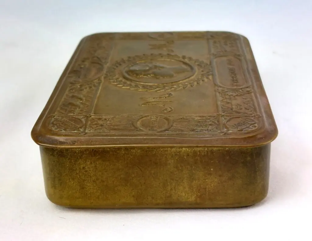 British, WW1-1914, Princess Mary Christmas Gift Fund Brass Tobacco Tin ...