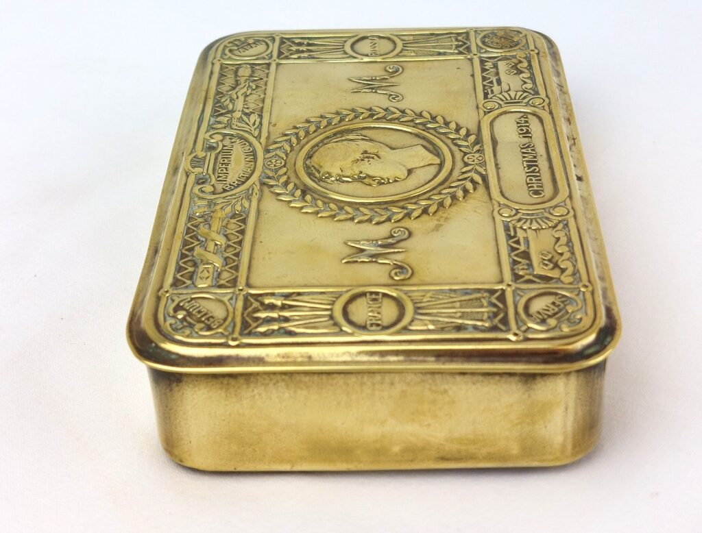 British, WW1-1914, Princess Mary Christmas Gift Tin, Bright Brass ...