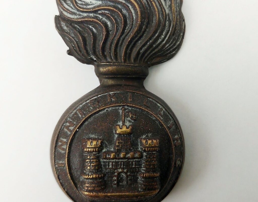 Inniskilling Fusiliers Officers Grenadiers Fur Cap Badge - Sally Antiques