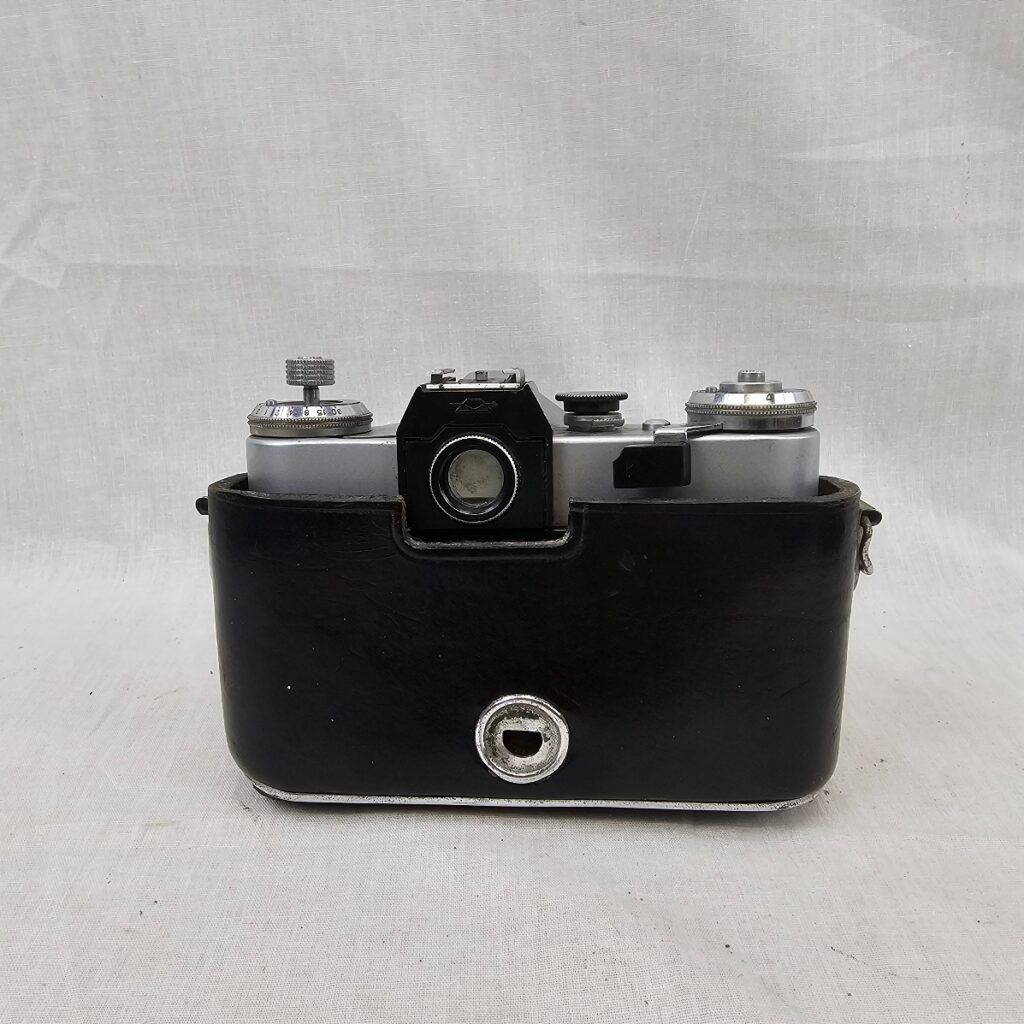 Vintage Soviet Era Zenit E 35mm Camera With Helios Lens - Sally Antiques