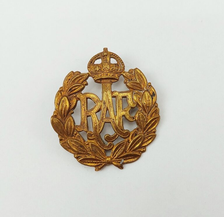 WW1 RAF Royal Air Force Cap Badge - Sally Antiques