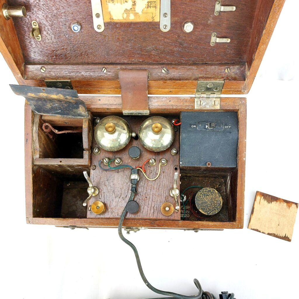 British, WW1- c.1914–18, Standard Electric Portable Field Telephone ...