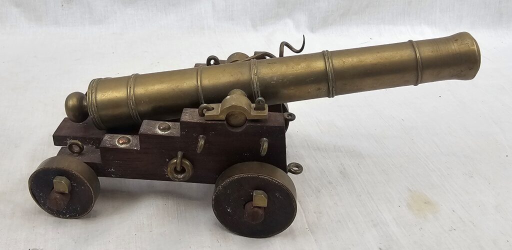 Model Of A c1800 Royal Navy Ships Cannon - Sally Antiques