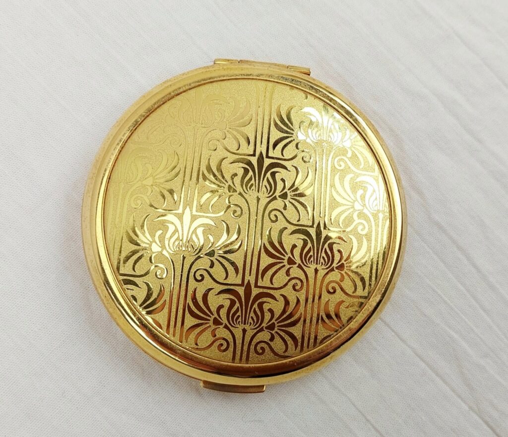 Vintage Ladies Stratton Compact - Sally Antiques