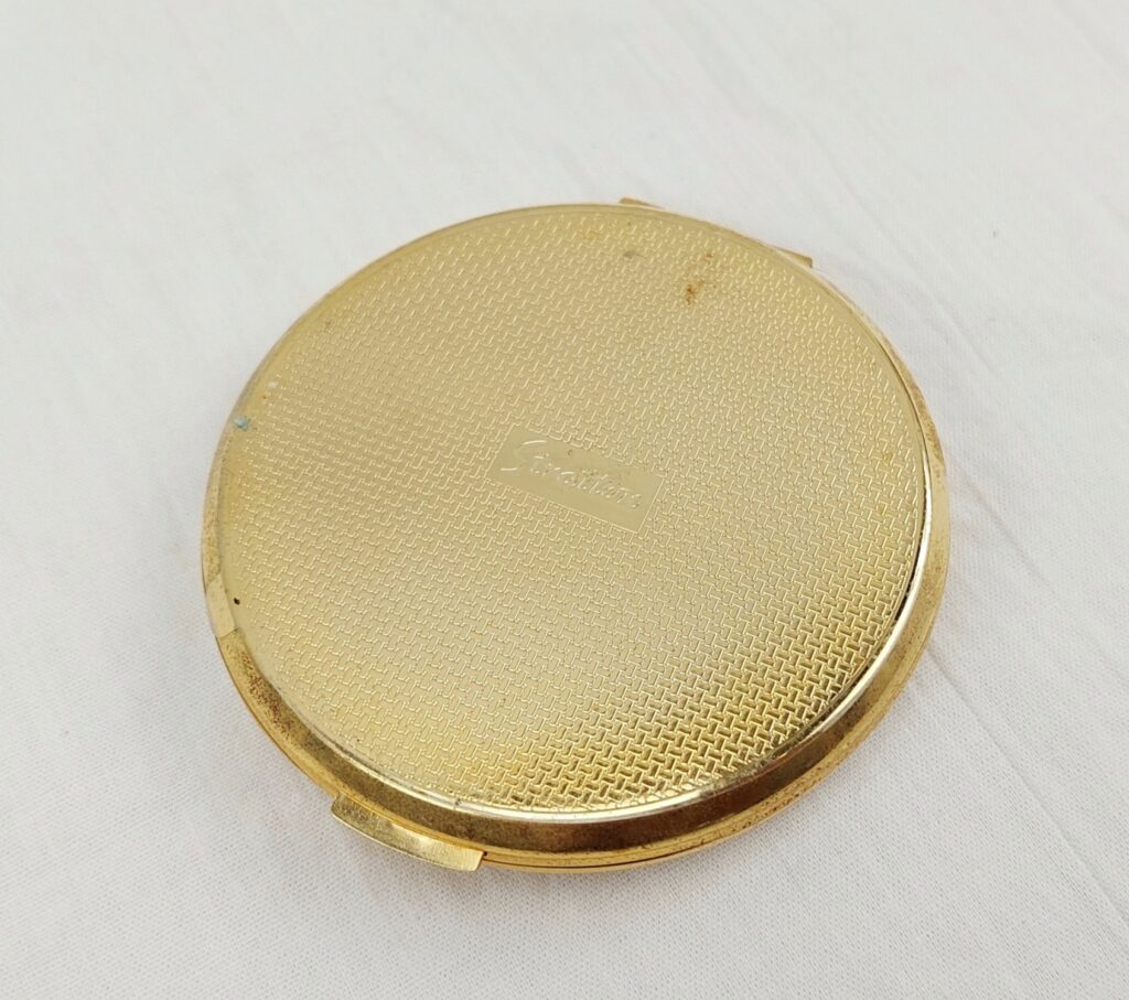 Vintage Ladies Stratton Compact - Sally Antiques