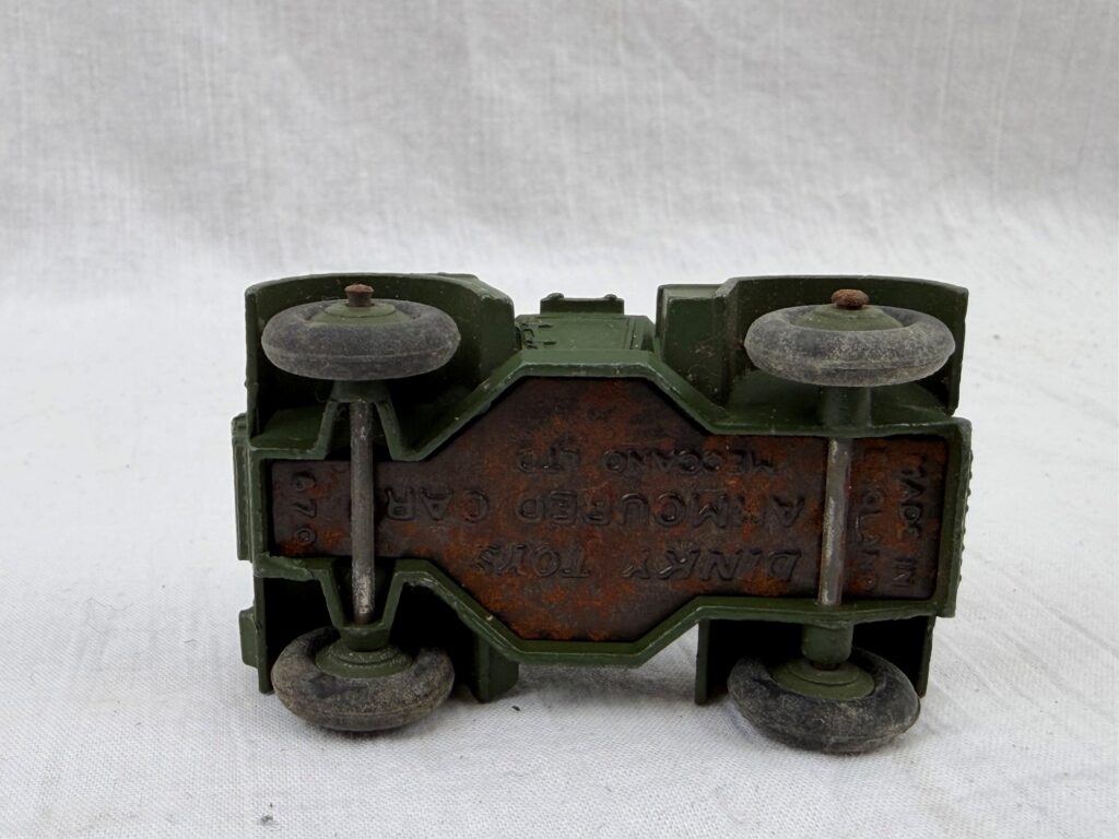 Boxed Dinky Toys 670 Armoured Car - Sally Antiques
