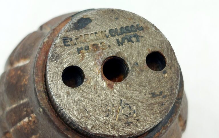 Inert WW2 No 23 Mk 1 Mills Bomb By Vadis - Sally Antiques